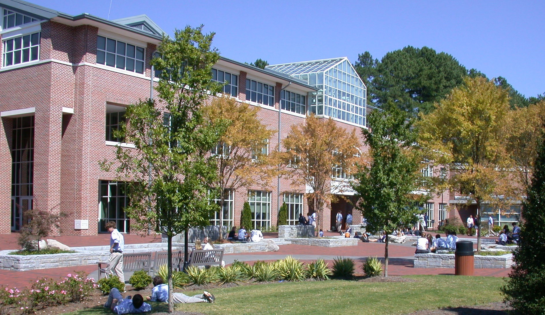 The Lovett School Campus Store